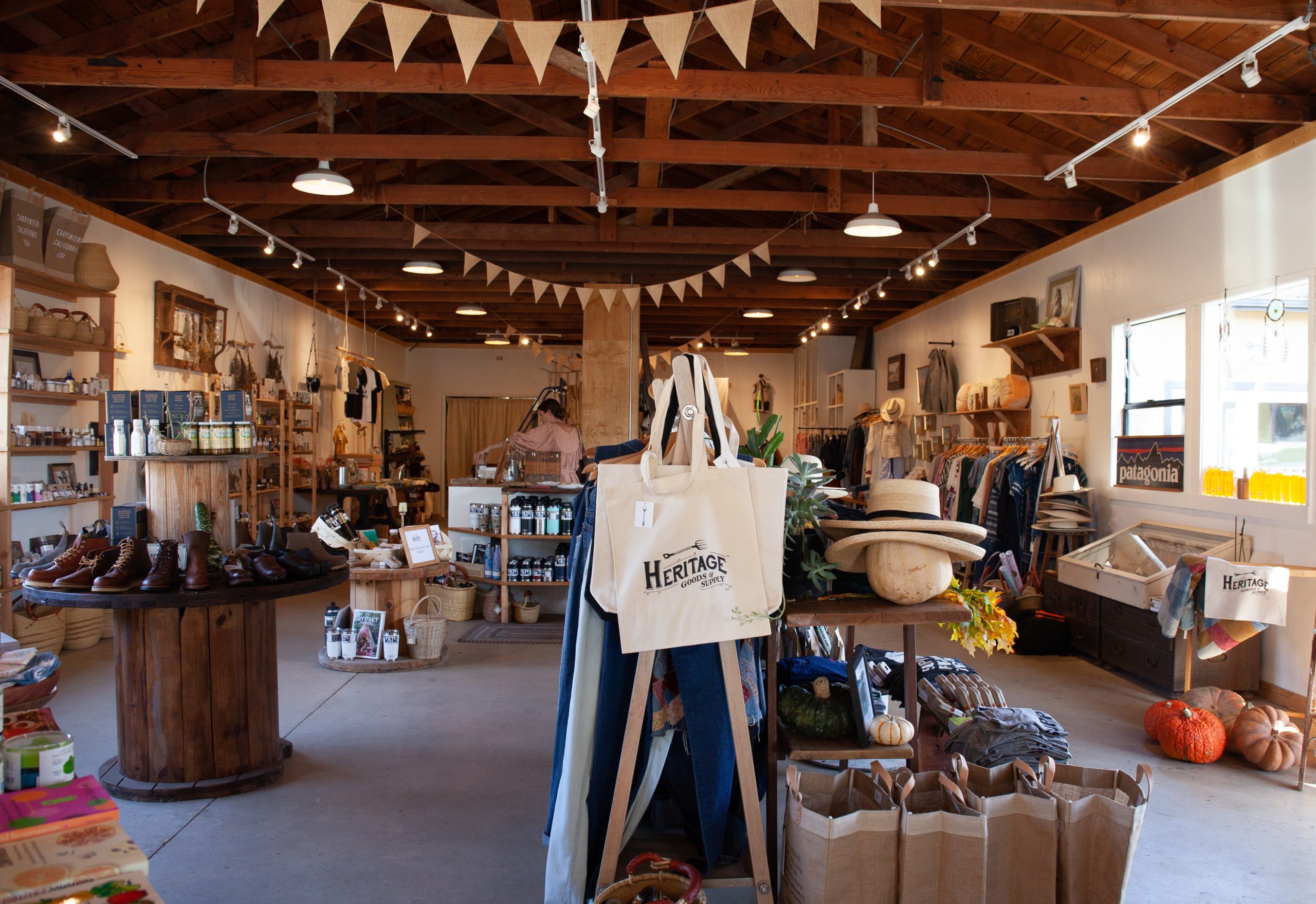 From Employee To Entrepreneur To Partnership - Women Create