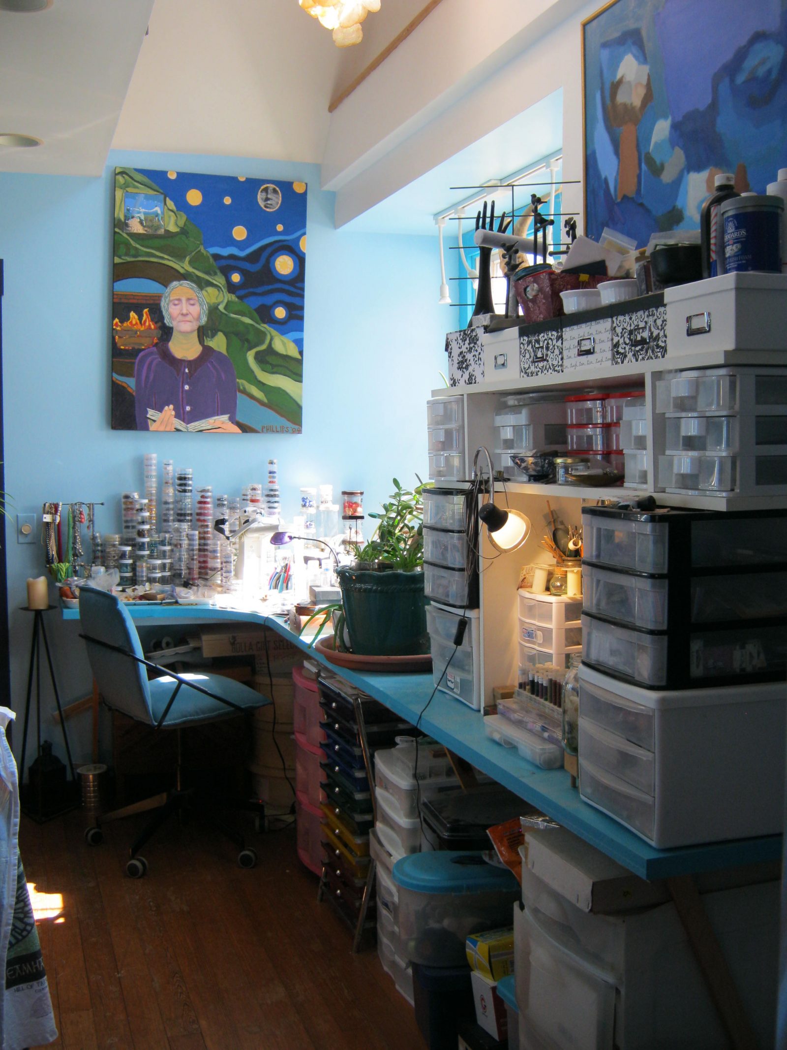 beading studio - Women Create